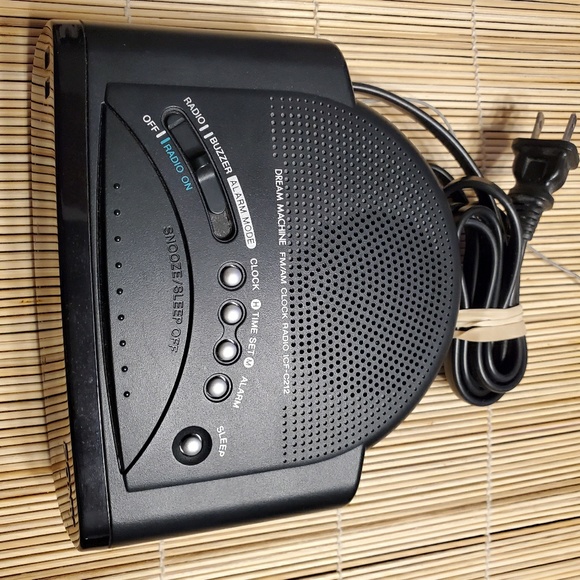 Dream Machine | Portable Audio & Video | Vintage Sony Dream Machine ...